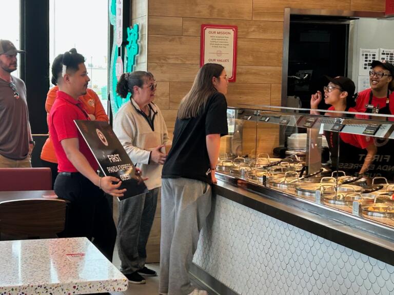 Panda Express celebrates official grand opening in Jonesboro ...